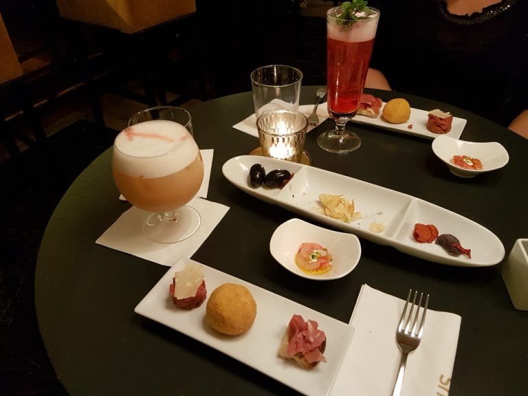 The best cocktail bars in Rome: prices & new openings - Testaccina