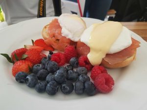 Bakery House in Rome serves breakfast waffles & Eggs Benedict to die ...